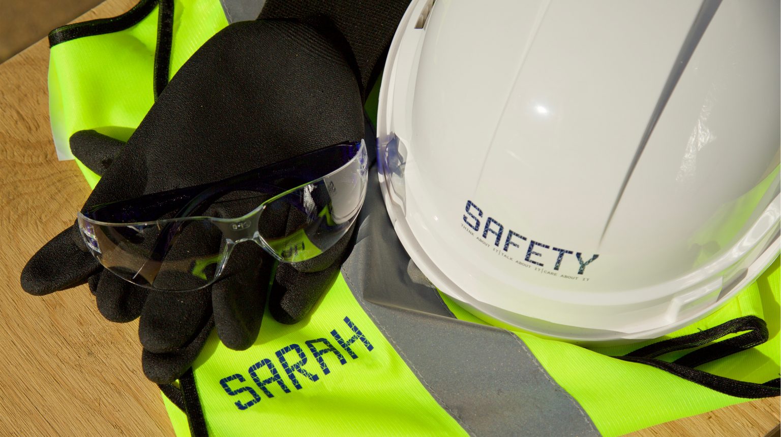 Safety in Construction: Developing & Maintaining A Positive Safety ...